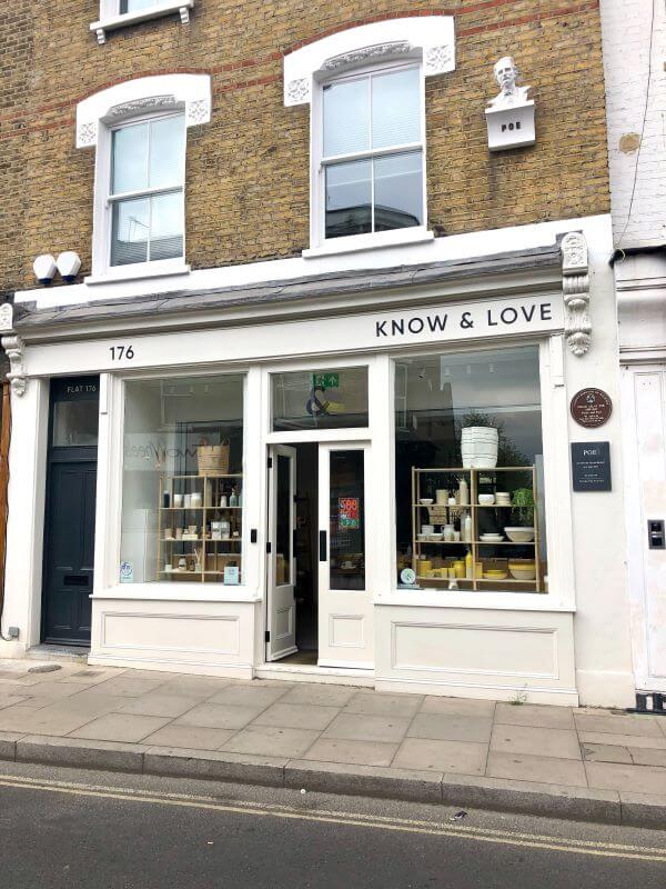 21 Shop Window Display Ideas & Design Tips | CREOATE