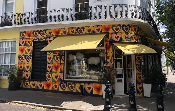 Shopfront Signage: 15 Creative Shopfront Design Ideas to Try